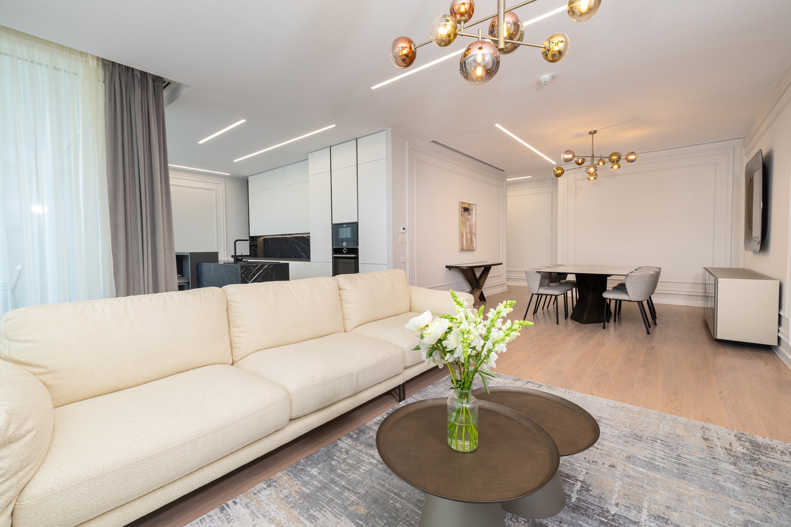 Stejarii Collection – Bucuresti